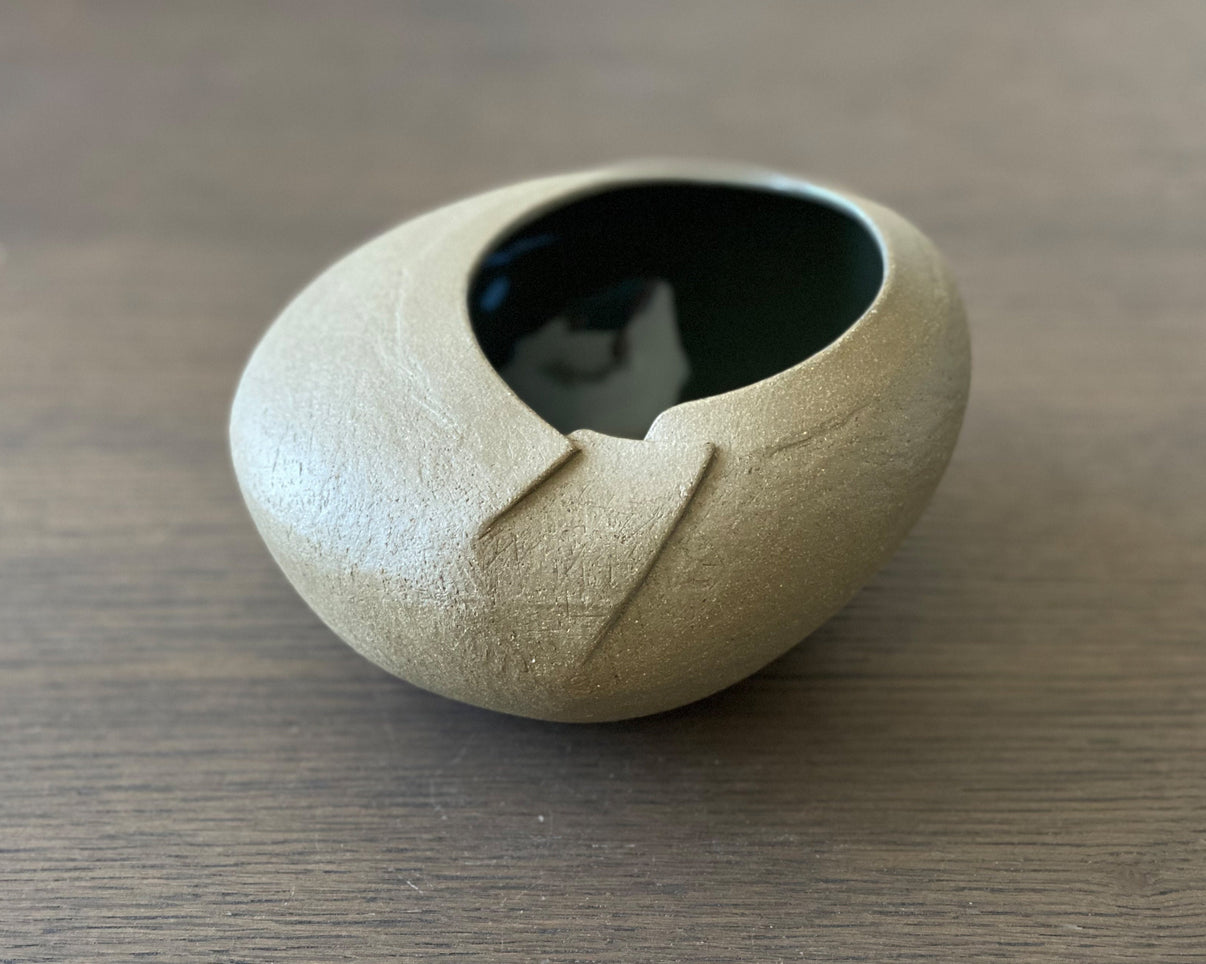 7" Textured Cut & Fold Vase – Chaargoush